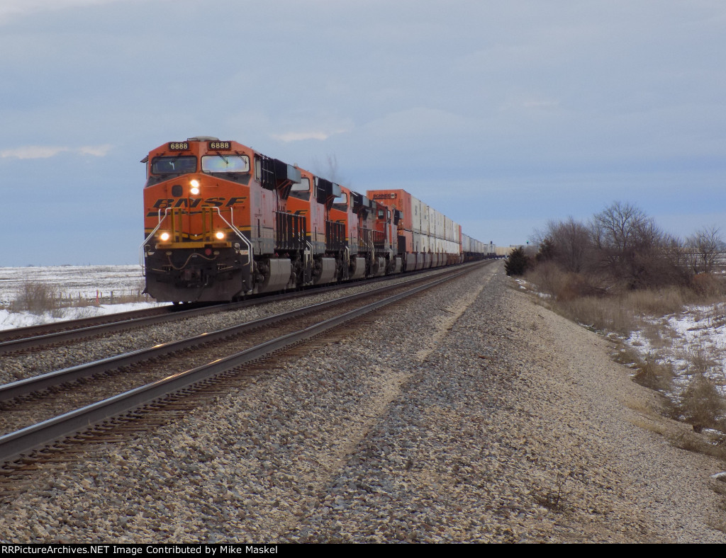 BNSF 6888